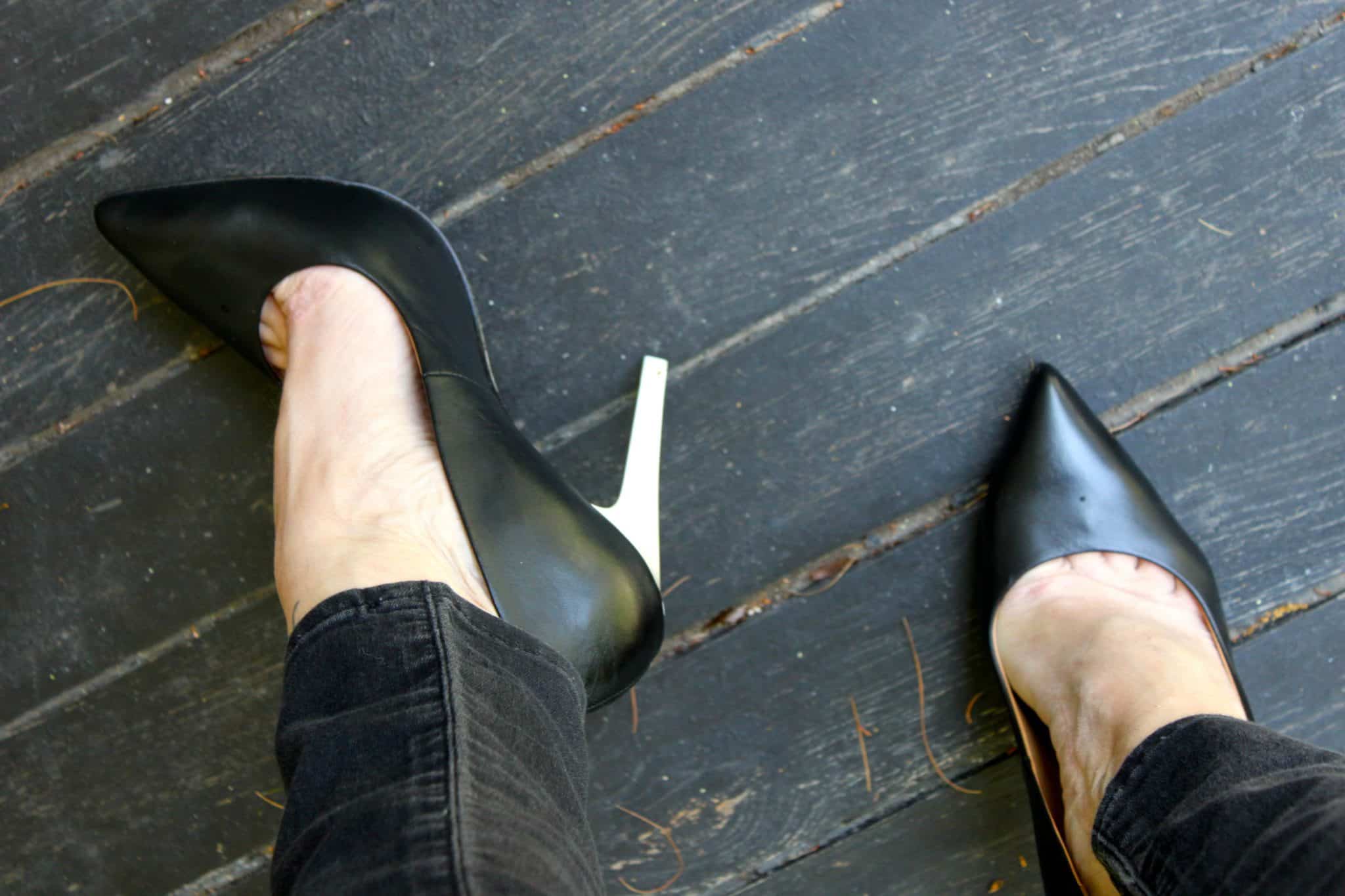 How To Fix Too Tight Shoes Fast 